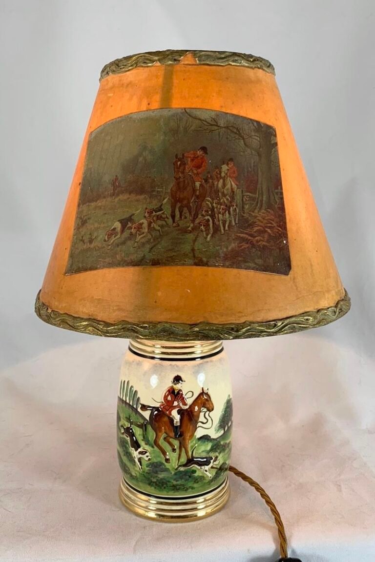 ‘Sylvan’ Pottery ‘John Peel’ Hunting Table Lamp with Shade | The Light ...